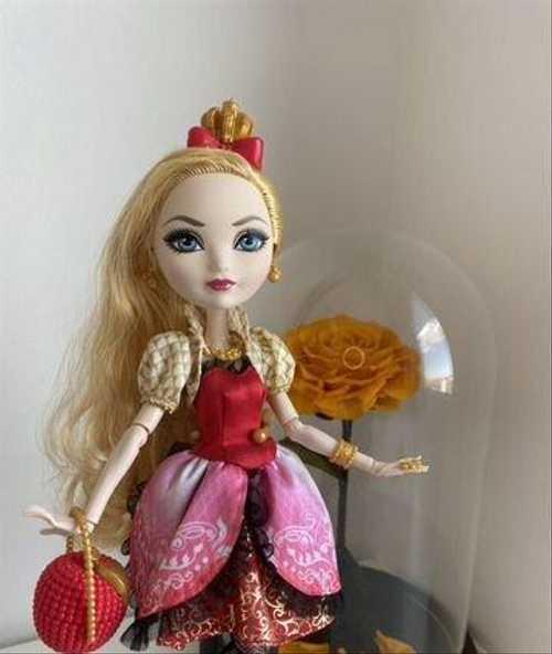 Кукла Ever after high Эпл Уайт (базовая)