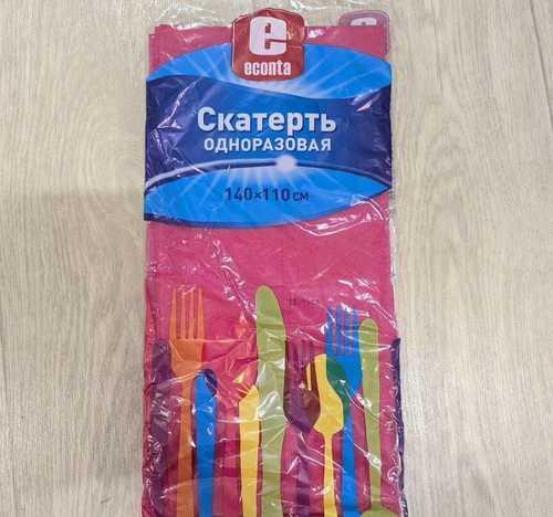 Скатерть одноразовая
