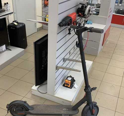 Электросамокат Xiaomi Mi Electric Scooter 3 Lite