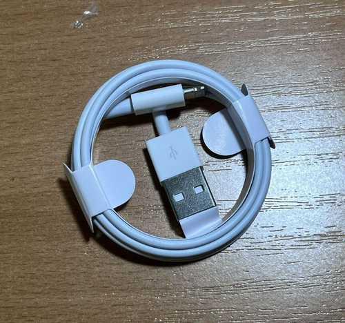 Кабель Зарядка на iPhone USB Lightnibg