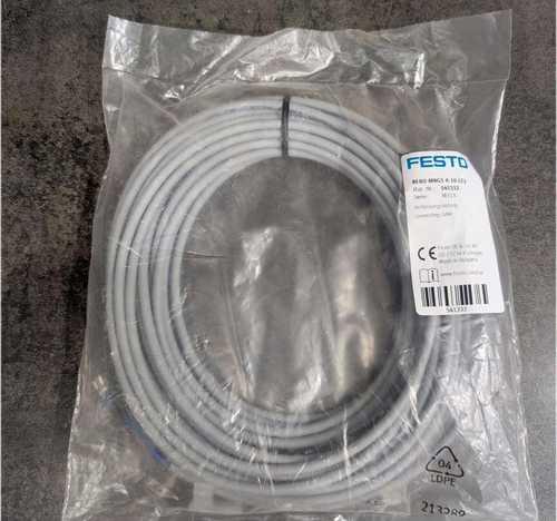 Festo nebu-M8G3-K-10-LE3