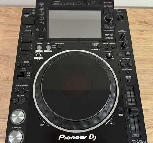 Pioneer CDJ-2000 nexus 2