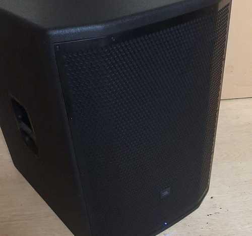 Сабвуфер JBL PRX 818xlfw