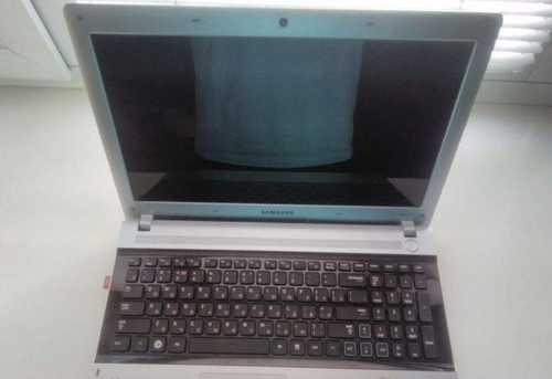 Ноутбук Samsung NP-RV520-S01RU