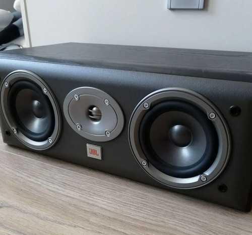 Музыкальная колонка jbl northridge ec 25