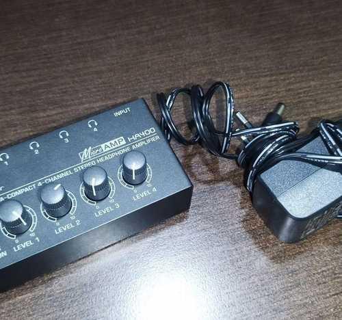 Усилитель наушников behringer ha400