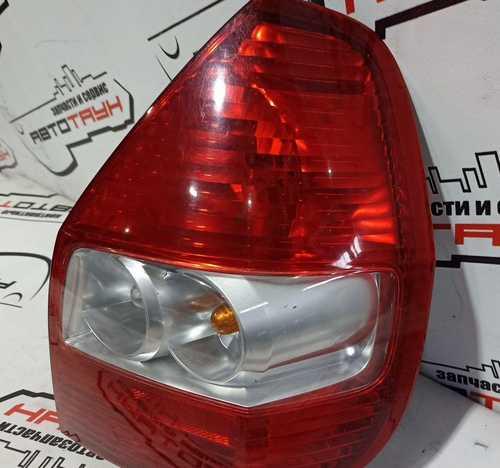 Фонарь honda FIT GD1 GD2 GD3 GD4 4949 белый 1 модель правый 33501SAA003 S3534