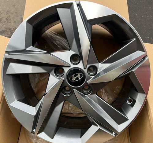 Диски на Hyundai Kia r17 5x114.3 ET45 D67.1