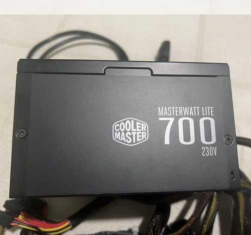 Блок питания Cooler Master MasterWatt Lite 700W