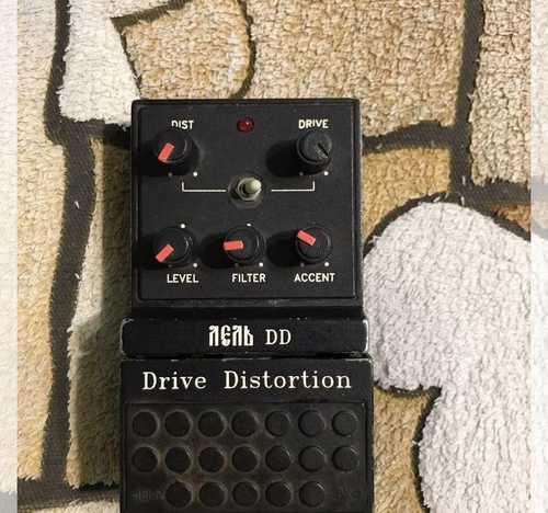 Гитарная педаль Лель Dive Distortion