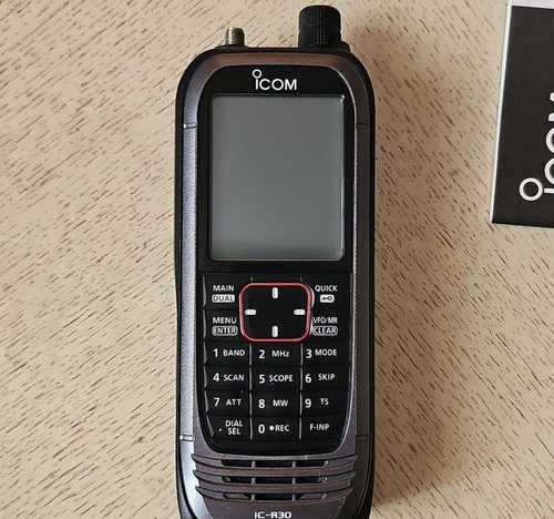 Широкополосный сканирующий приемник icom IC-R30