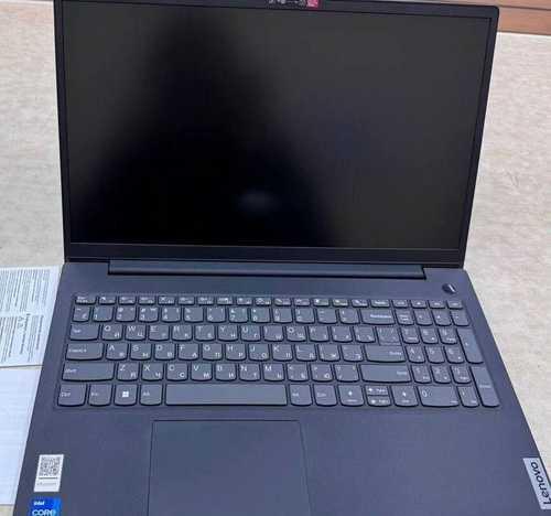 Ноутбук Lenovo V15 G3 IAP/82TT000JRU/Core i7