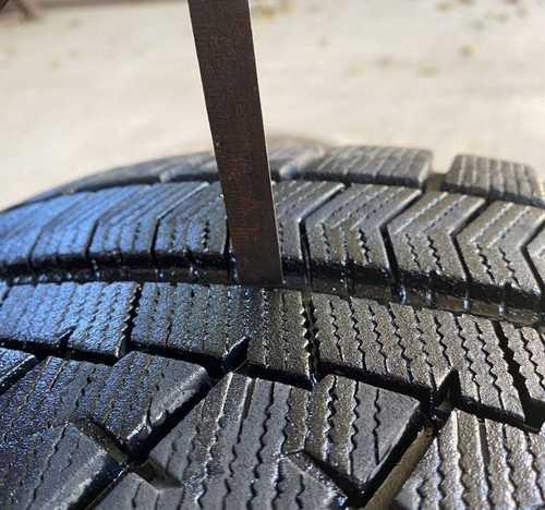 Bridgestone Blizzak VRX2 205/55 R16 91