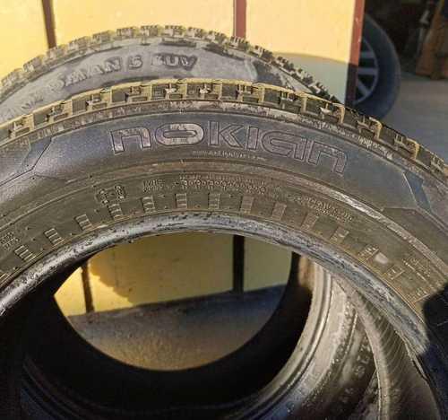 Nokian Tyres Hakkapeliitta SUV 255/60 R18