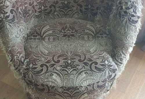 Кресло пуфик