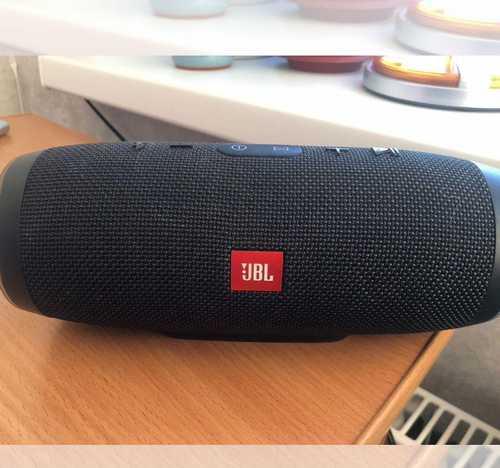 Колонка jbl charge 3