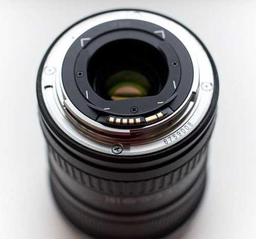 Canon EF 17-40mm f/4L USM