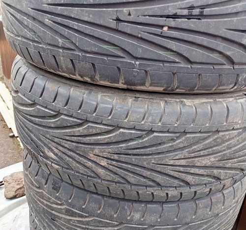 Toyo Proxes T1-R 205/55 R16