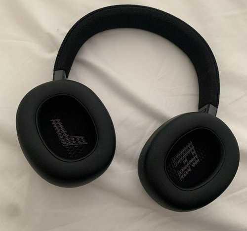 Блютуз наушники JBL live660NC