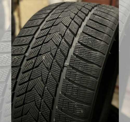 Grenlander IceHawke II 295/35 R21