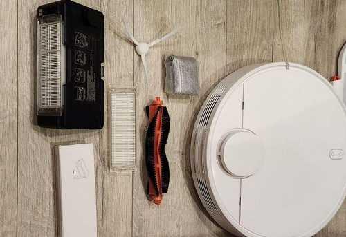 Робот-пылесос Xiaomi Mi Robot Vacuum
