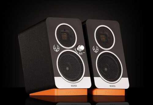 Eve Audio SC203