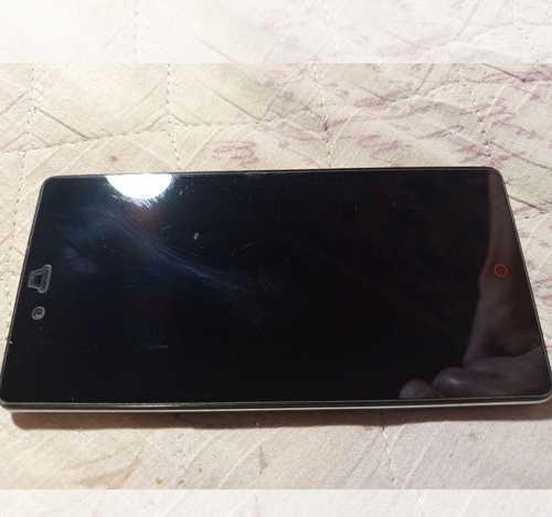 ZTE Nubia Z9, 3/32 ГБ