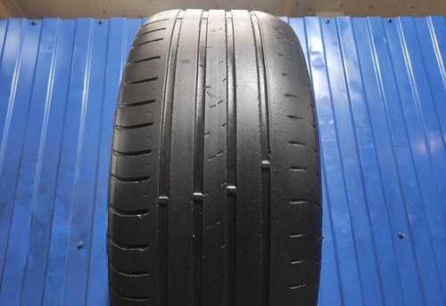 Kumho Ecsta HS51 225/55 R17