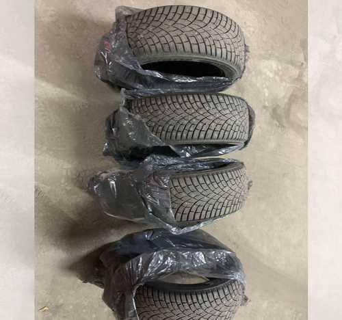 Triangle IcelynX TI501 235/55 R18 109T