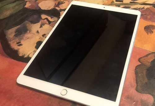 iPad Pro 10,5 на запчасти