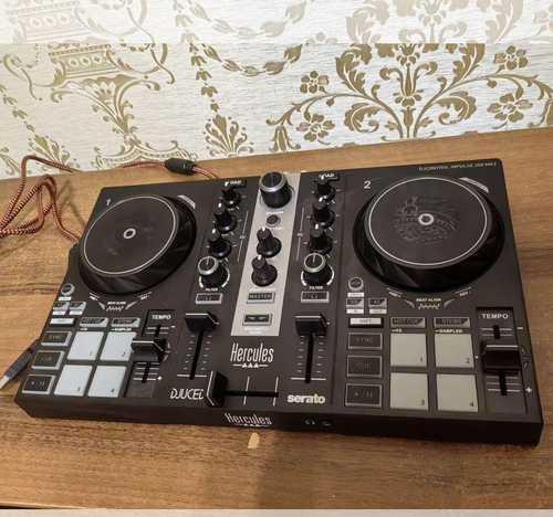 Hercules DJ Control Inpulse 200mk2