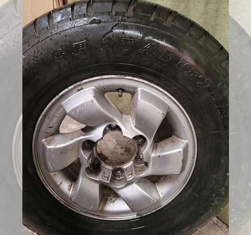 Dunlop SP Qualifier TG20 235/75 R15 102Q