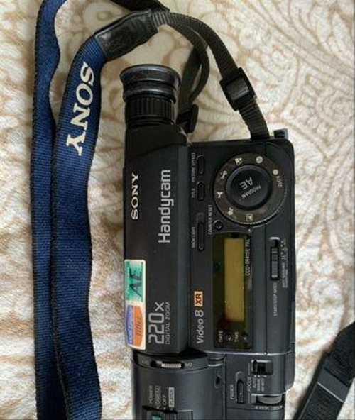 Видеокамера recorder sony handycam CCD-TR415E