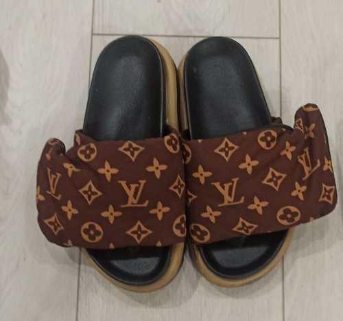 Шлепки louis vuitton для девочки 31-32р