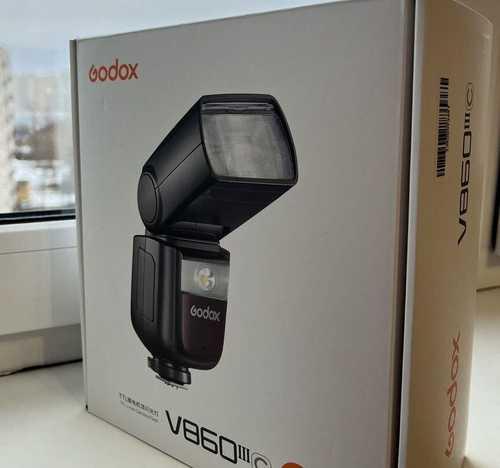 Вспышка Godox V860III Ving для Canon