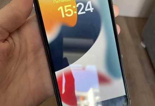 iPhone 8, 64 ГБ