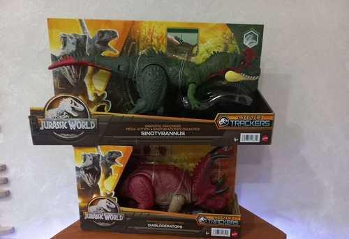 Динозавр дьяблоцератопс и синотираниус