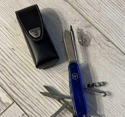 Нож victorinox cybertool 1.7725.T2