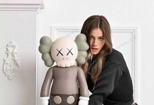 Kaws 70 см