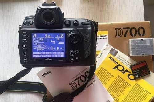 Nikon d700 + 50mm 1.8