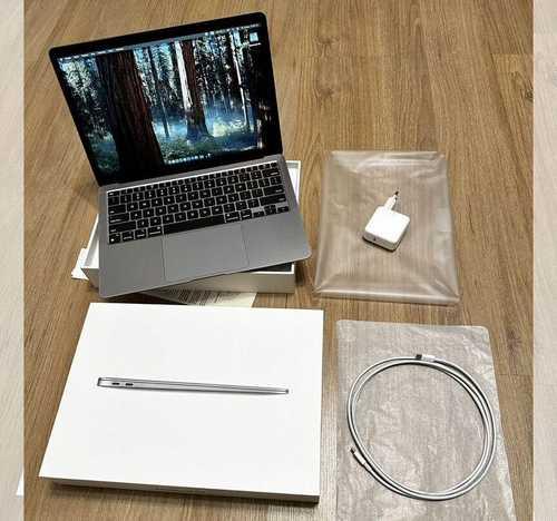 Apple macbook air 13 2020 m1, 18 циклов