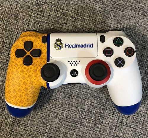 Dualshock 4 v2 Real Madrid