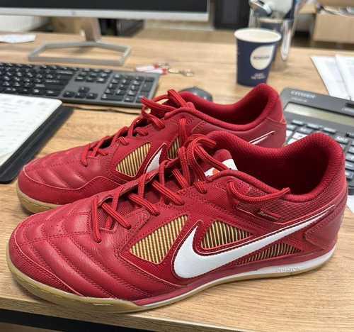 Футзалки Nike Gato X Supreme Red оригинал новые