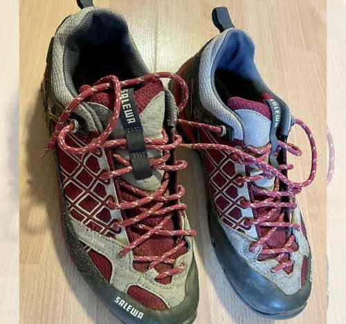 Трекинговые кроссовки Salewa 39 (25 см)