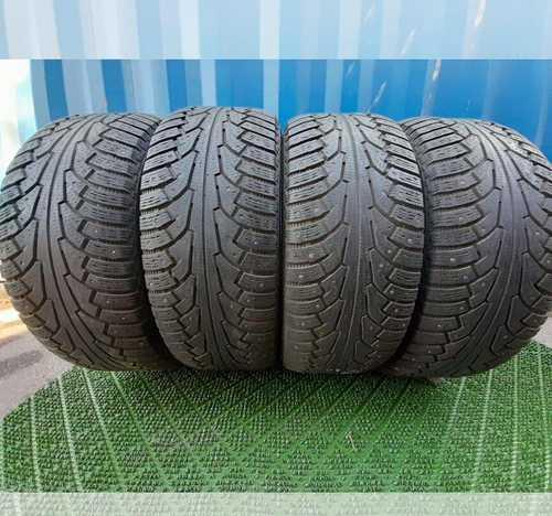 Nokian Tyres Hakkapeliitta SUV 5 285/60 R18 124T