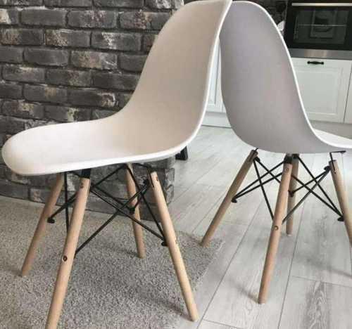 Стулья Eames