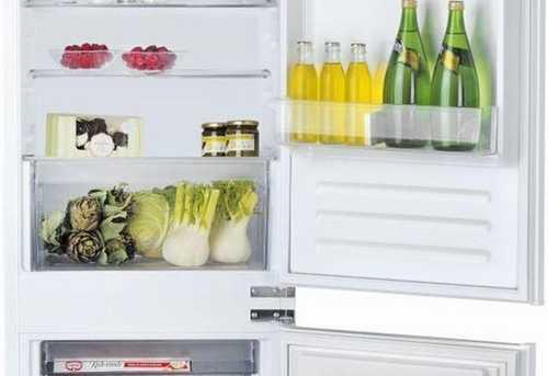 Холодильник встроенный Hotpoint BCB 70301 AA