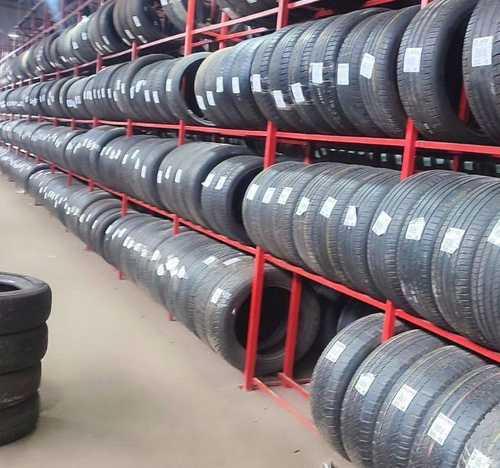 Goodyear EfficientGrip Performance 225/40 R18 92M