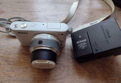 Nikon 1 J1