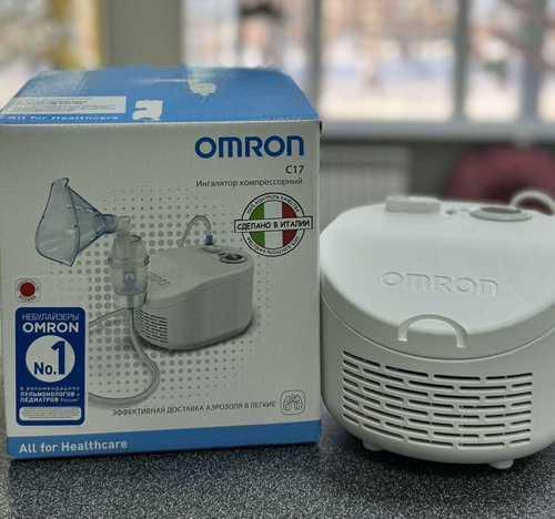 Компресорный ингрлятор Omron C17